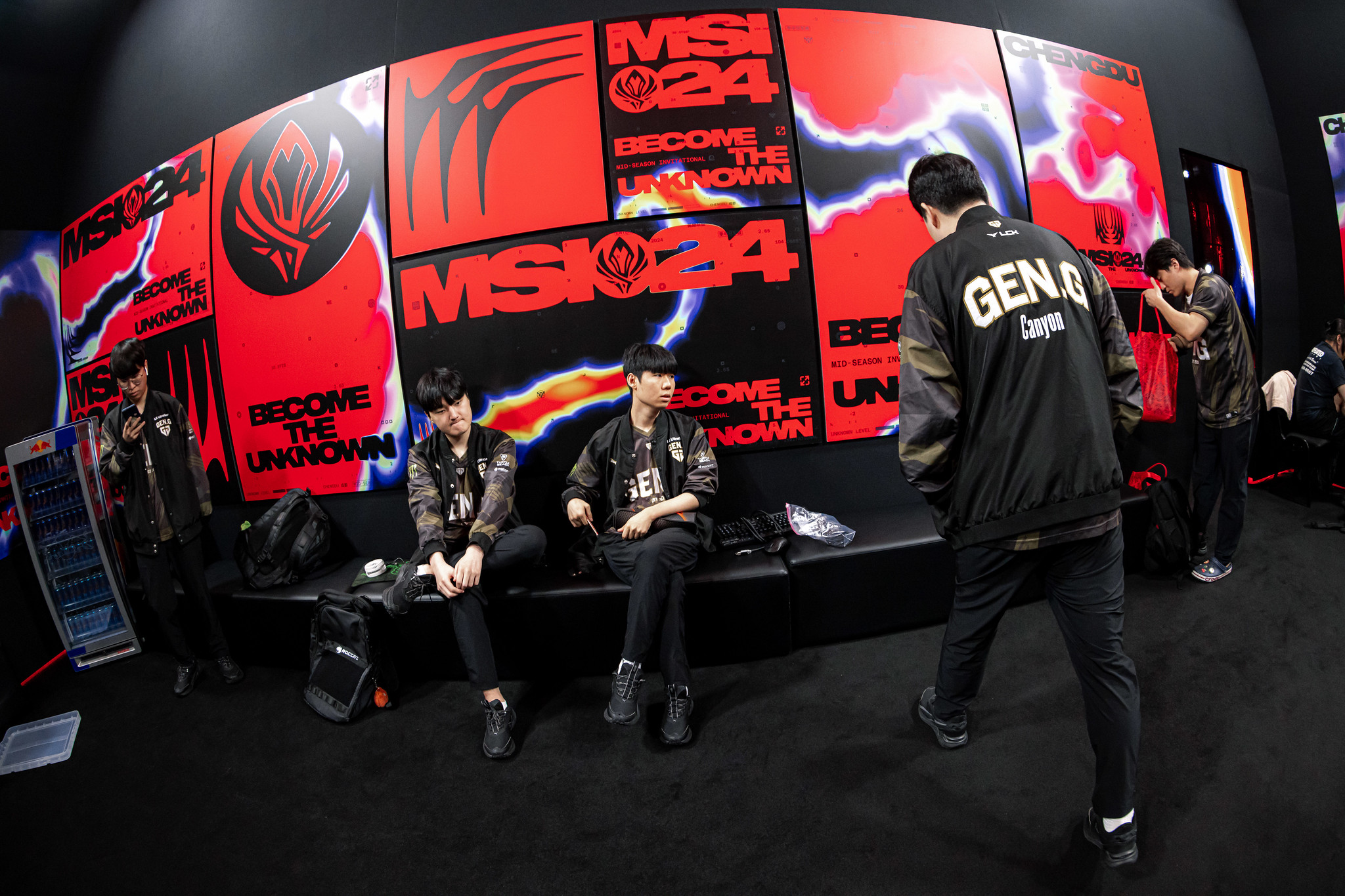 Pecah Telor, Winstreak Gen.G Berakhir di EWC 2024 | HASAGI